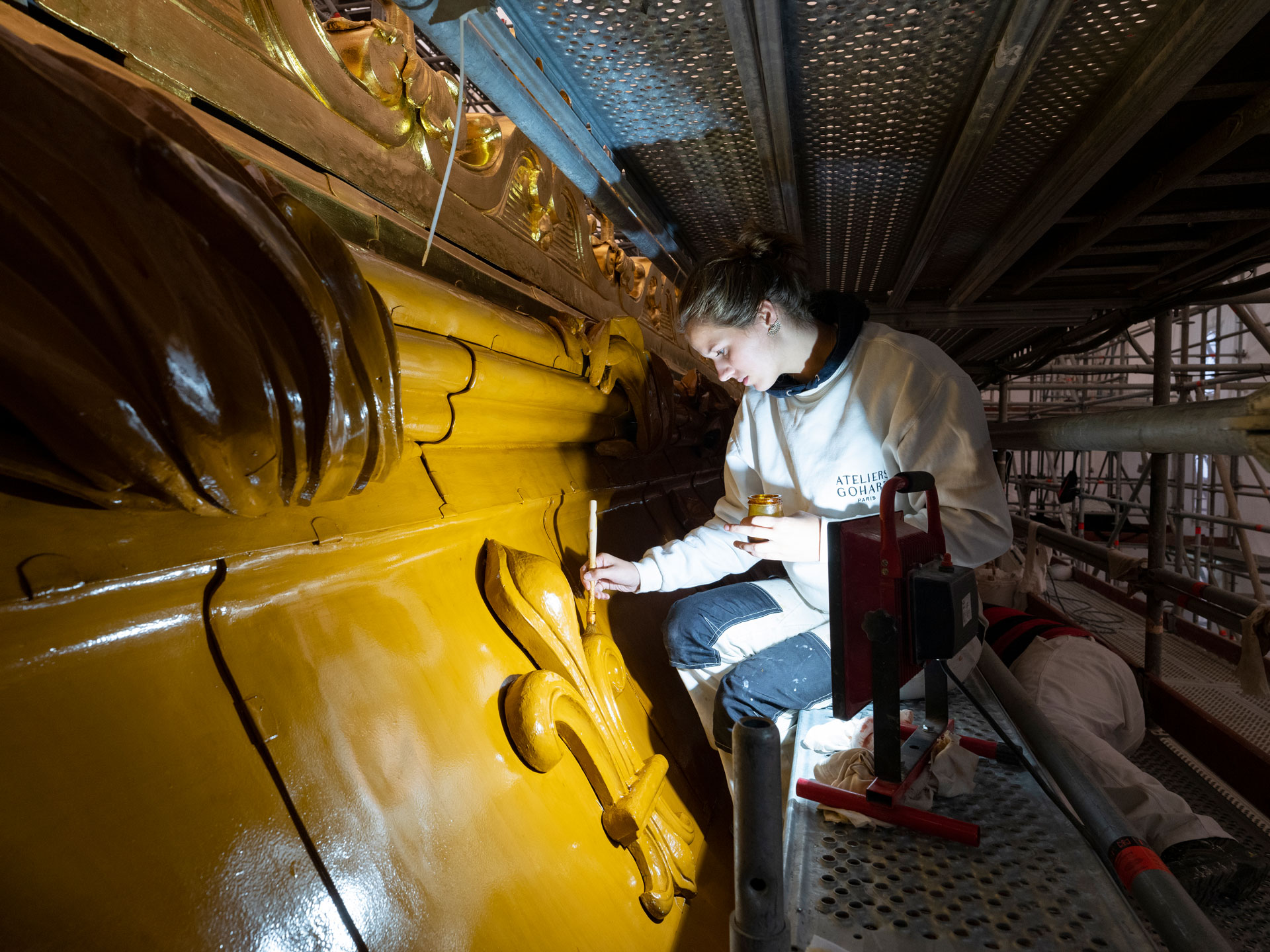 Gilding in progress | Palace of Versailles