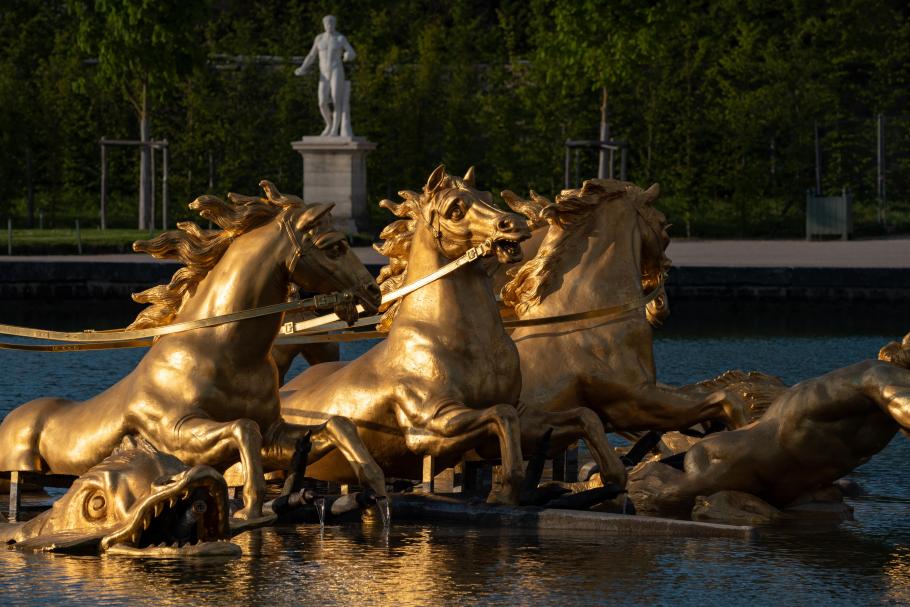 Restoration of Apollo’s fountain | Palace of Versailles Restoration of Apollo’s fountain | Palace of Versailles